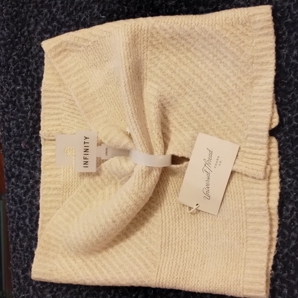 Universal Thread | Accessories | Universal Thread Womens Ribbed Knit ...